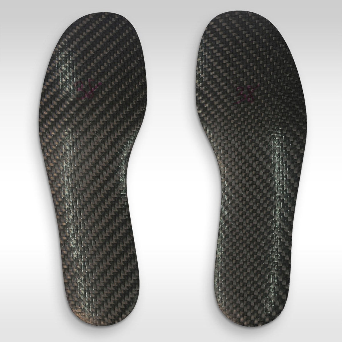 XAT Carbon Fiber Spring Plate Graphite Insoles — MyFootShop.com